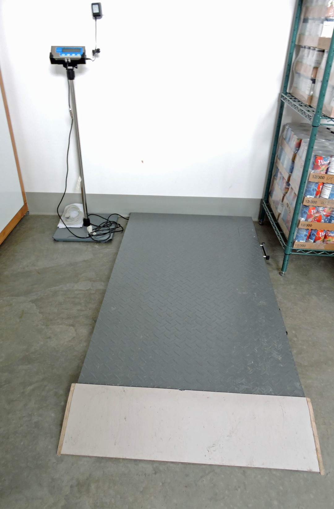 roll on scale - Bigfork Food Bank